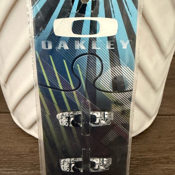 WOLF | Accessories | Oakley Batwolf Replacement O Icon Logo | Poshmark